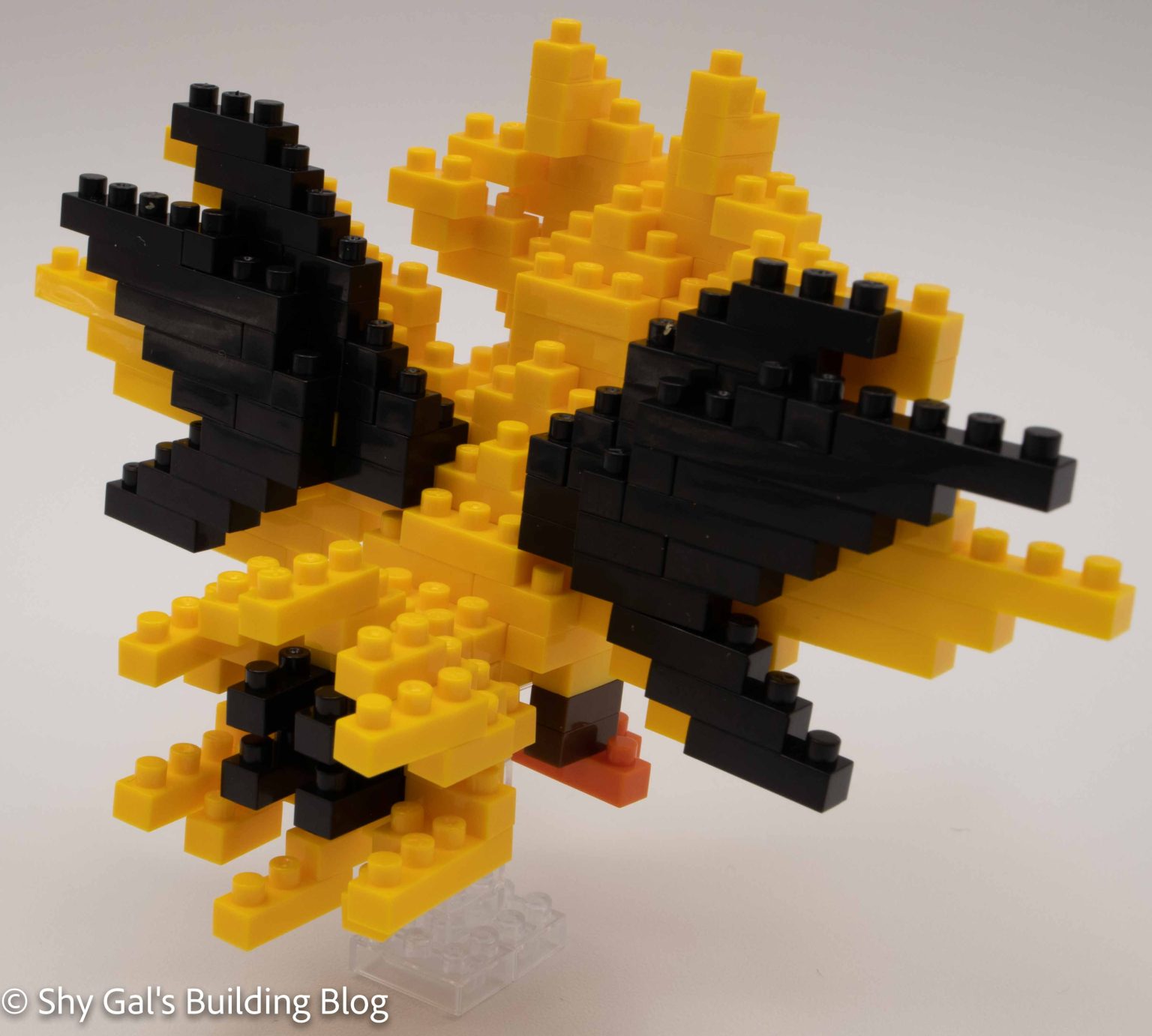 Review of nanoblock Zapdos - Shy Gal's Building Blog