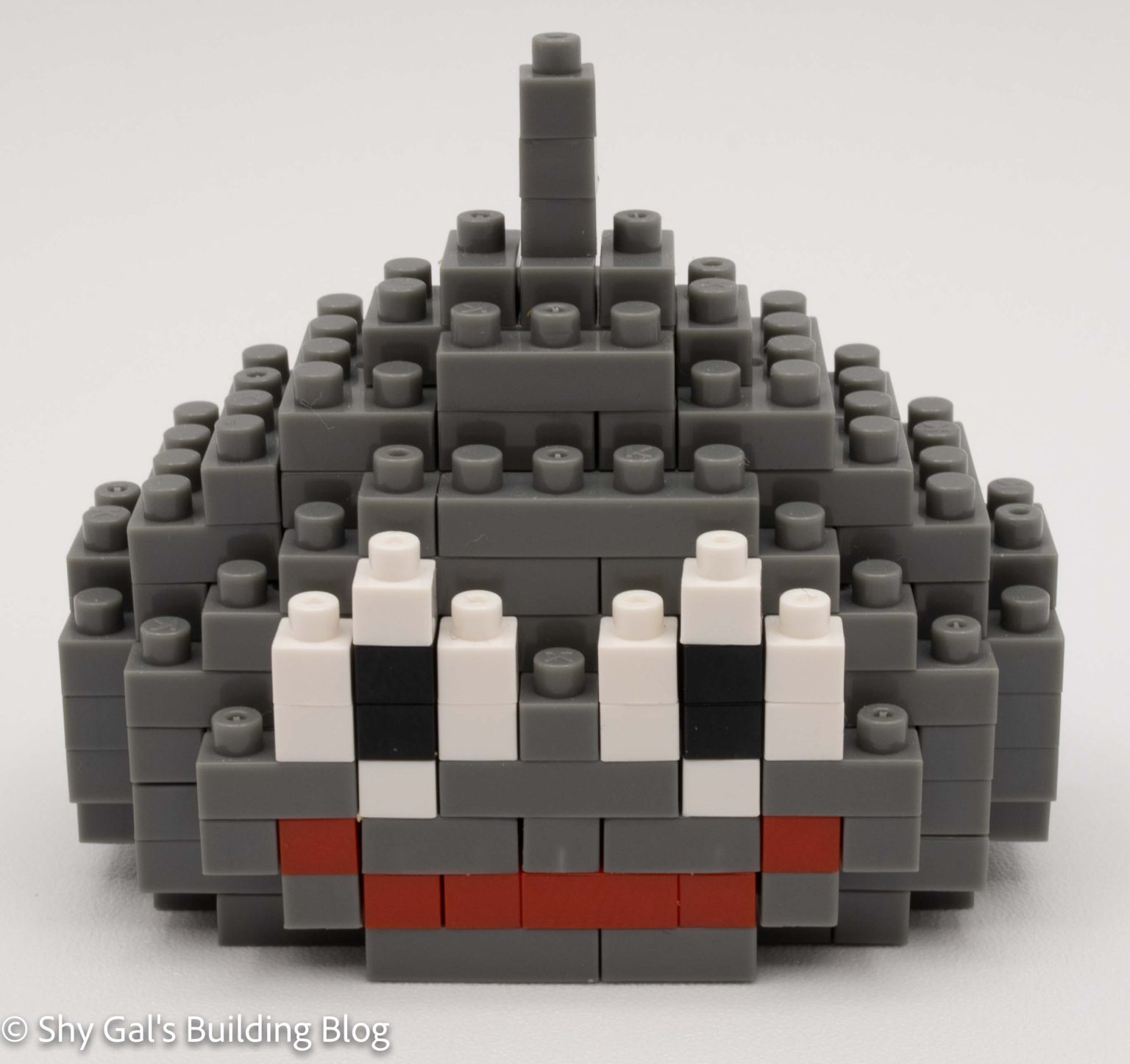 Review of nanoblock Metal Slime - Shy Gal’s Building Blog