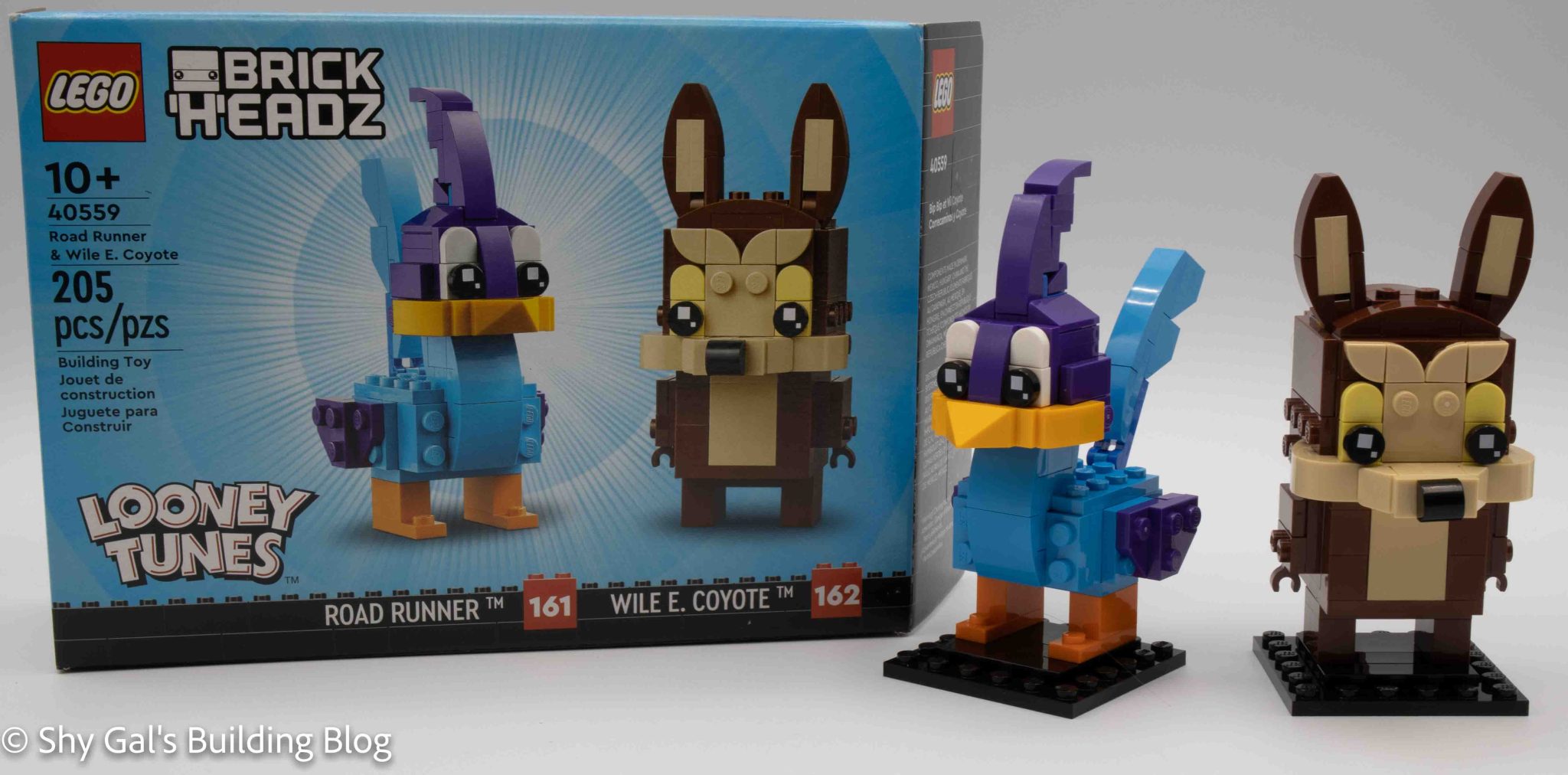 LEGO Road Runner & Wile E Coyote - Shy Gal's Building Blog
