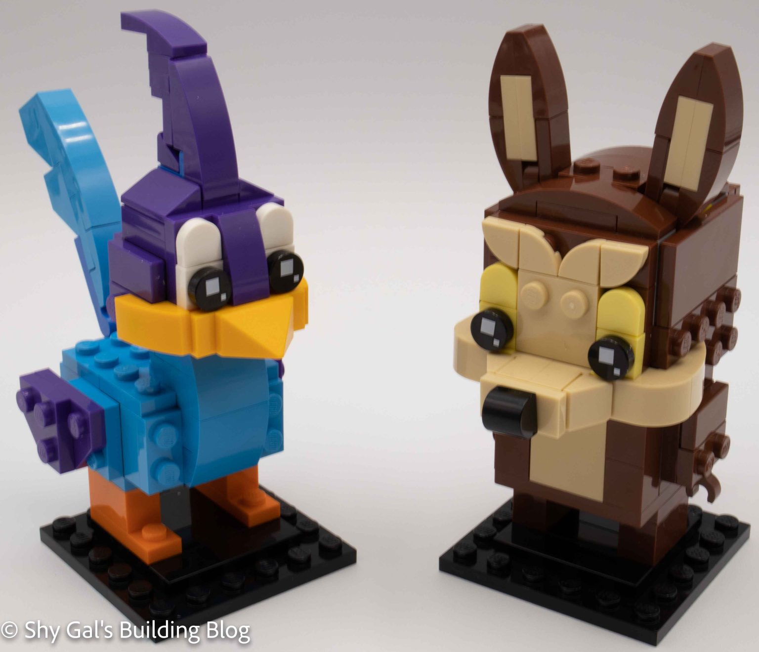LEGO Road Runner & Wile E Coyote - Shy Gal's Building Blog