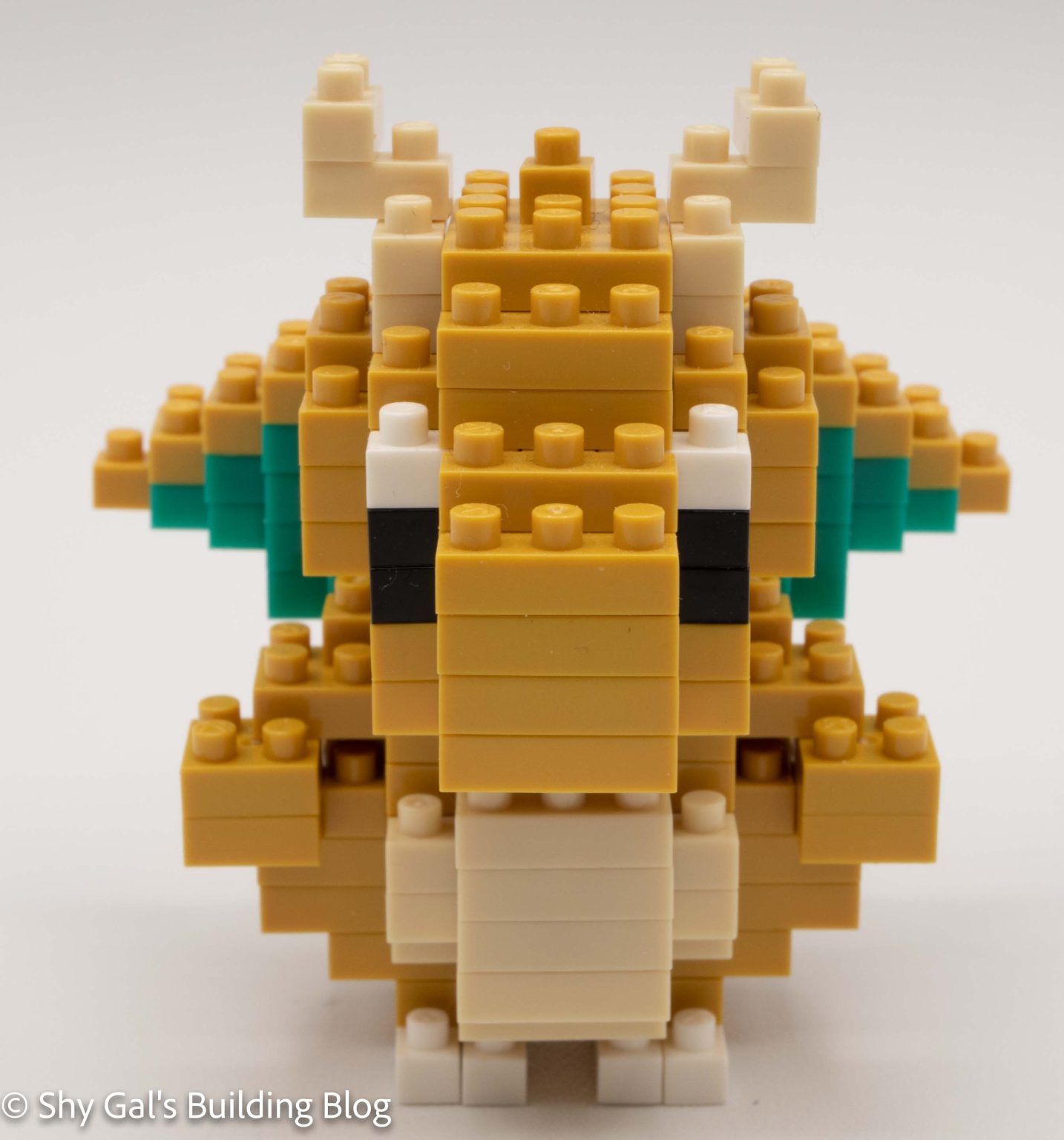 Review of nanoblock Dragonite - Shy Gal's Building Blog