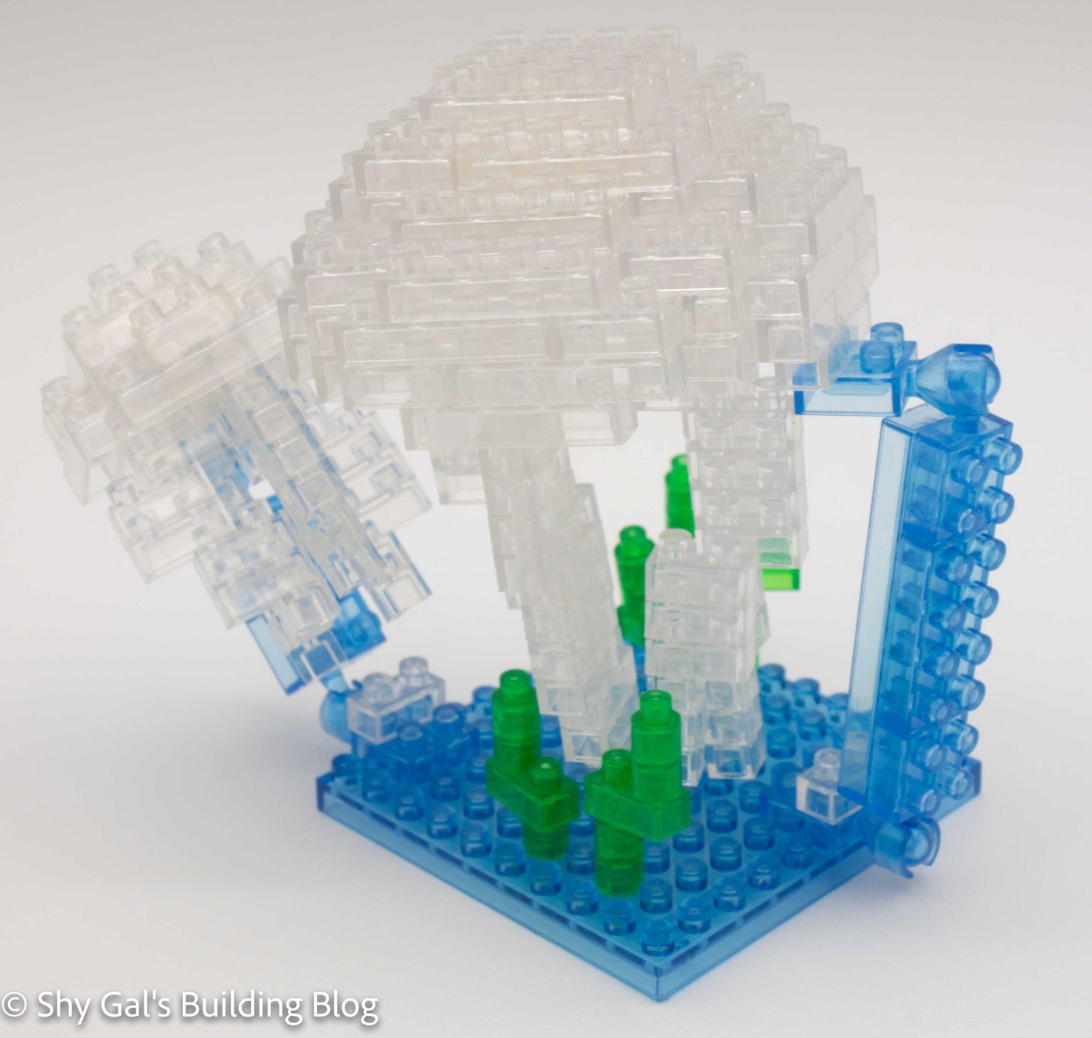 Review of nanoblock Moon Jellyfish - Shy Gal's Building Blog