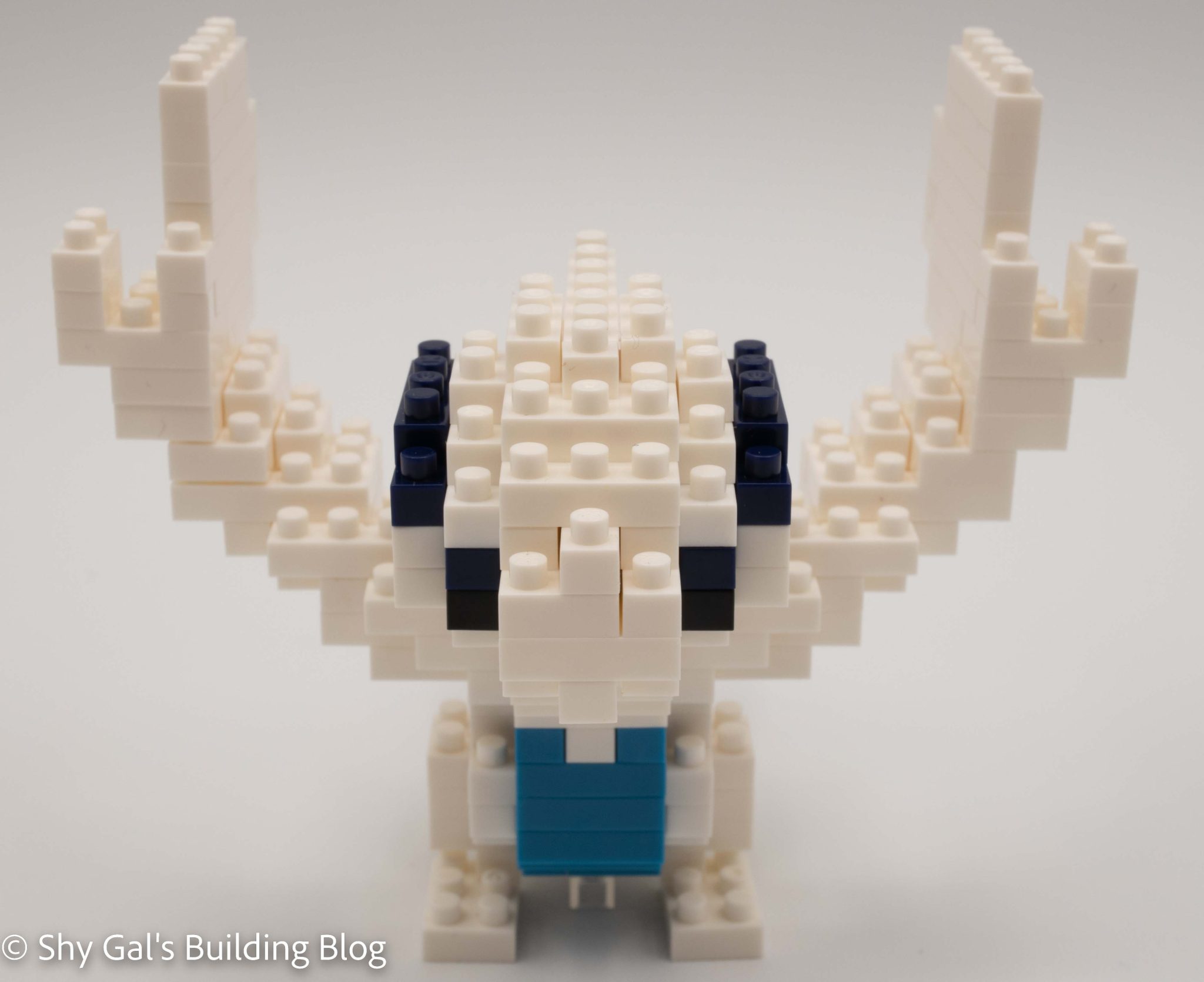 Review of nanoblock Lugia NBPM_032 - Shy Gal's Building Blog