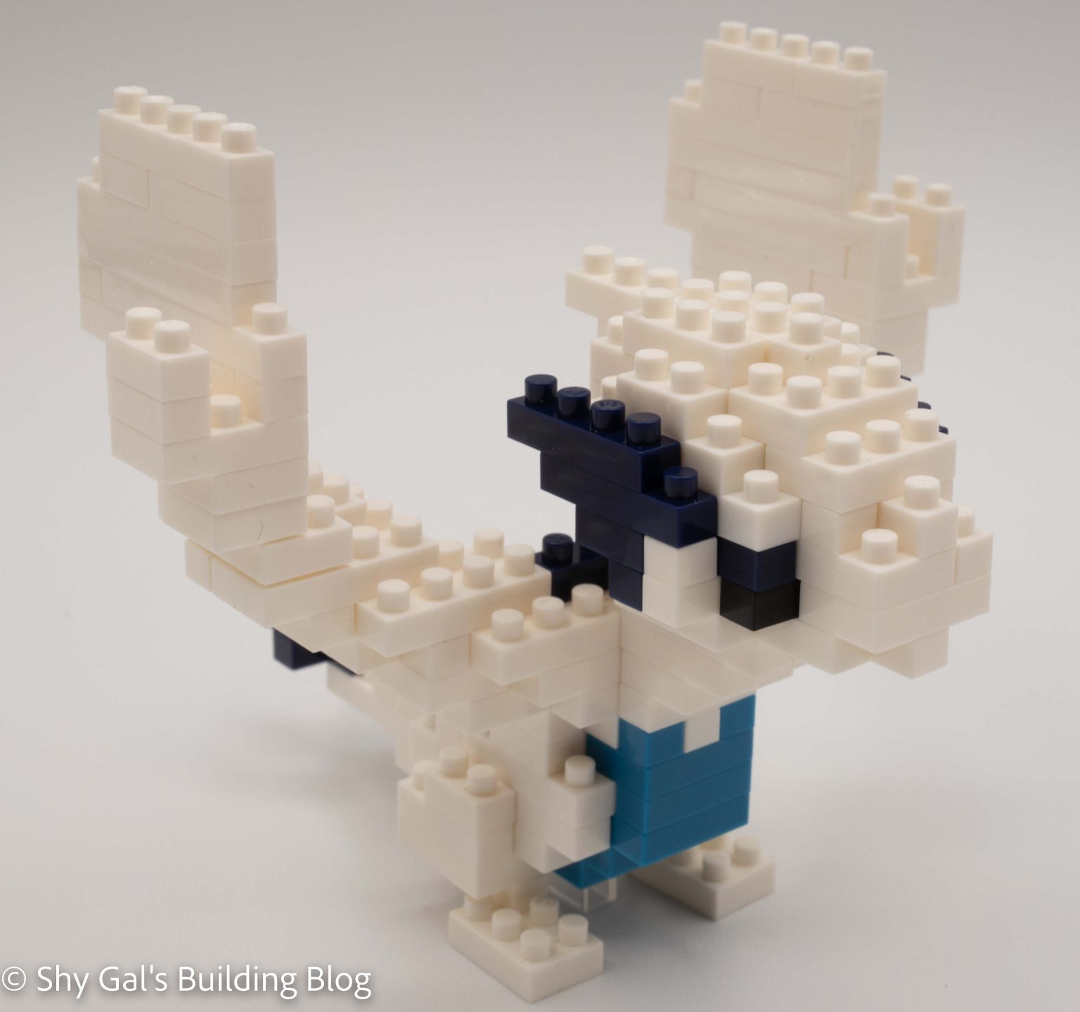 Review of nanoblock Lugia NBPM_032 - Shy Gal's Building Blog