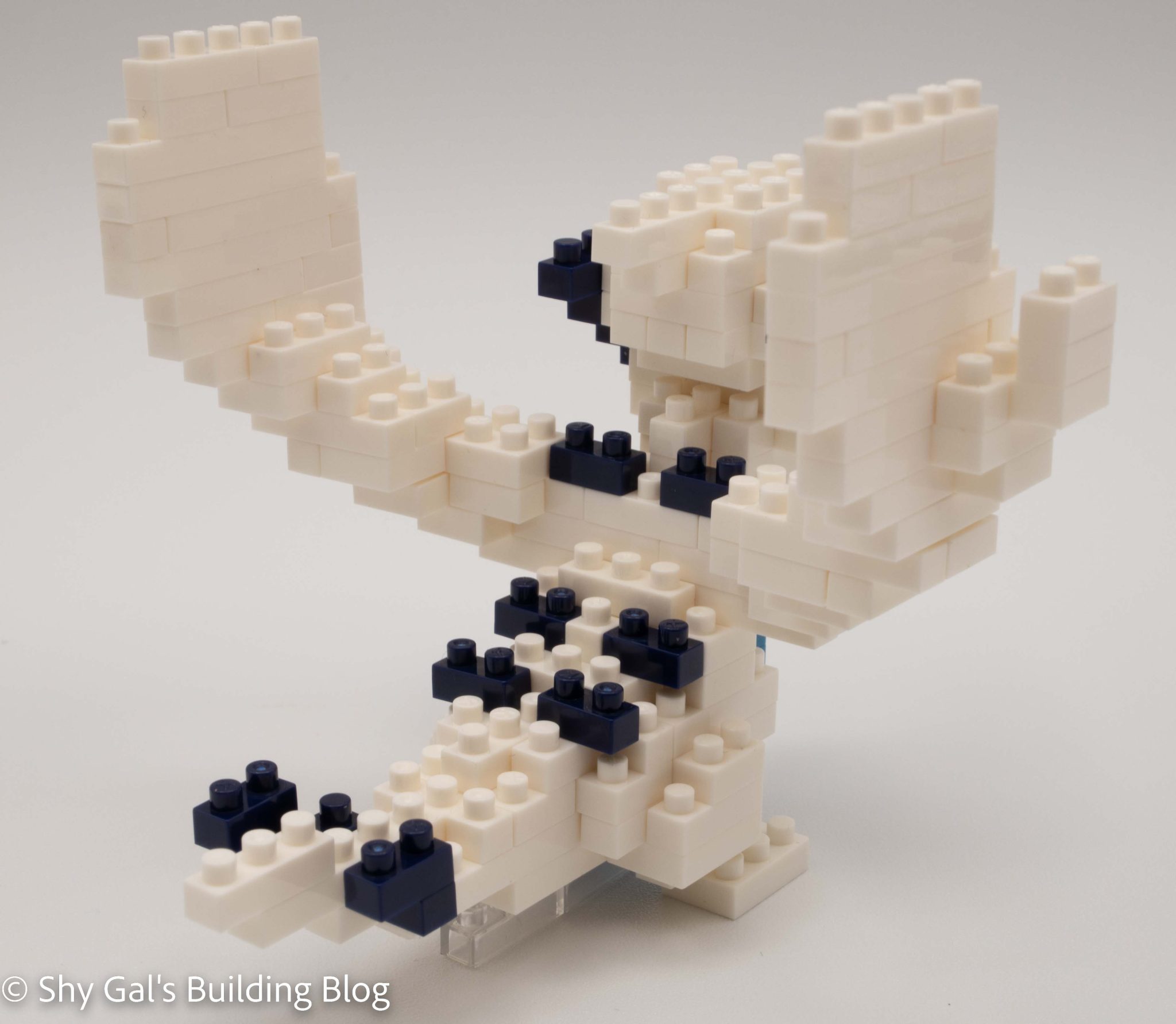 Review of nanoblock Lugia NBPM_032 - Shy Gal's Building Blog