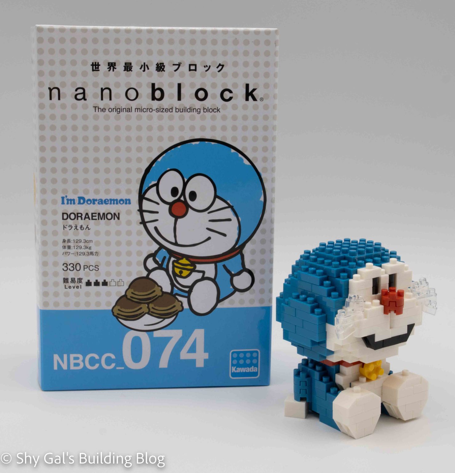 Review of nanoblock Sitting Doraemon - Shy Gal's Building Blog