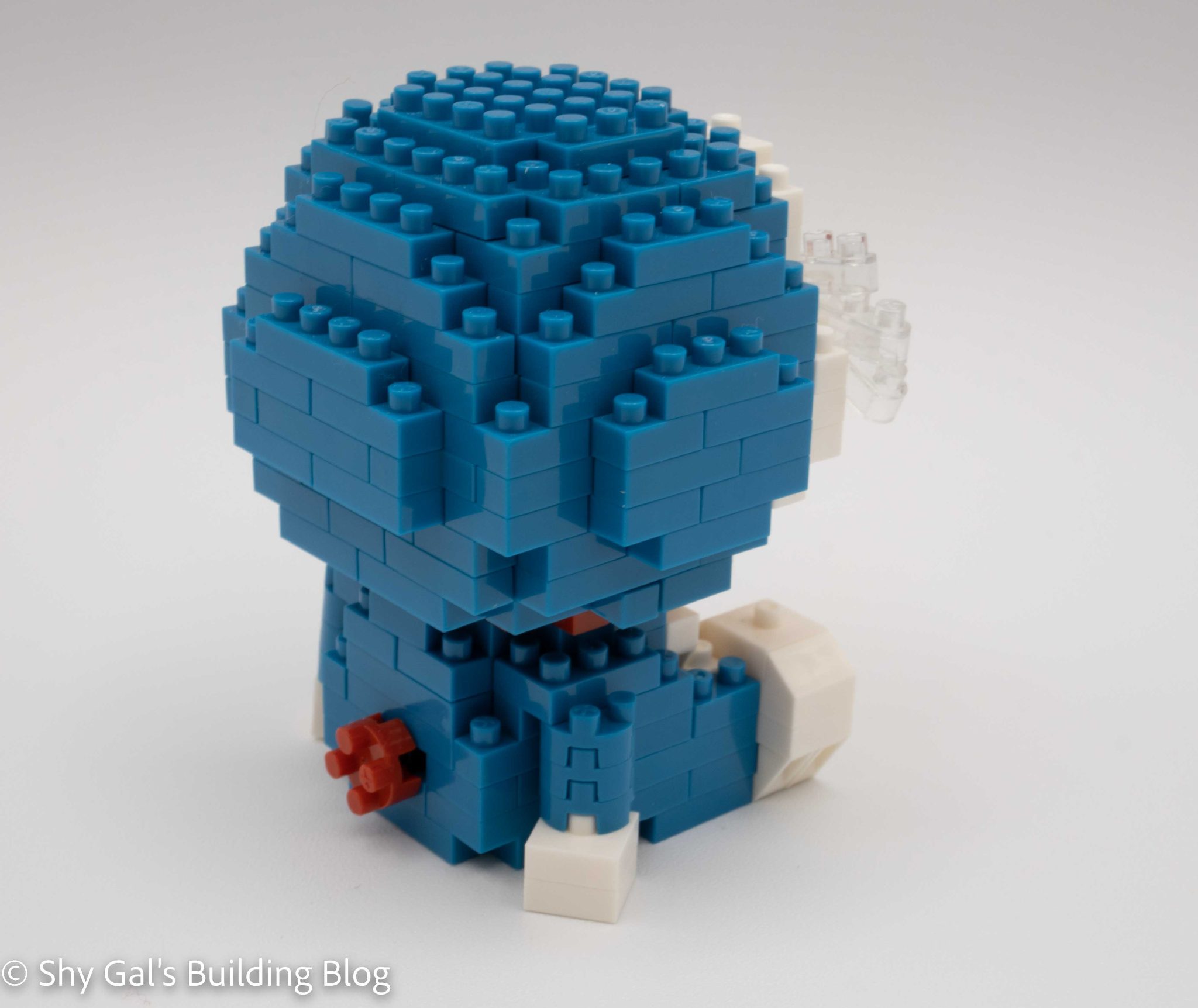 Review of nanoblock Sitting Doraemon - Shy Gal's Building Blog