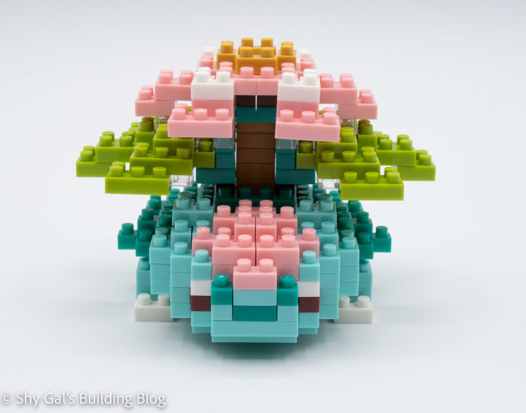 Review of nanoblock Mega Venusaur - Shy Gal’s Building Blog