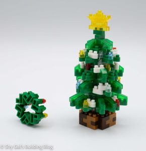 Review of nanoblock 2022 Christmas Tree - Shy Gal’s Building Blog