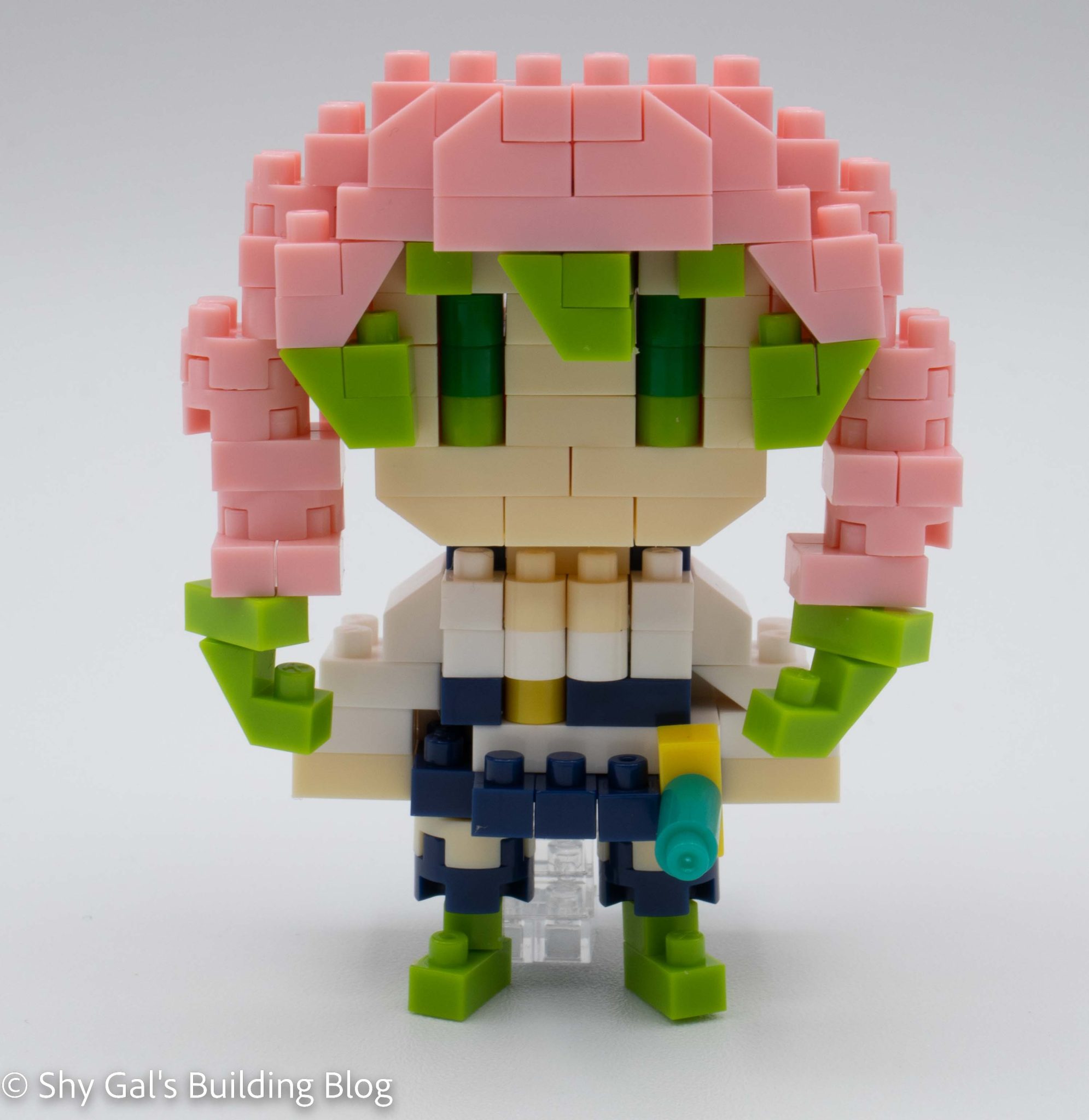 Review of nanoblock Mitsuri Kanroji - Shy Gal’s Building Blog