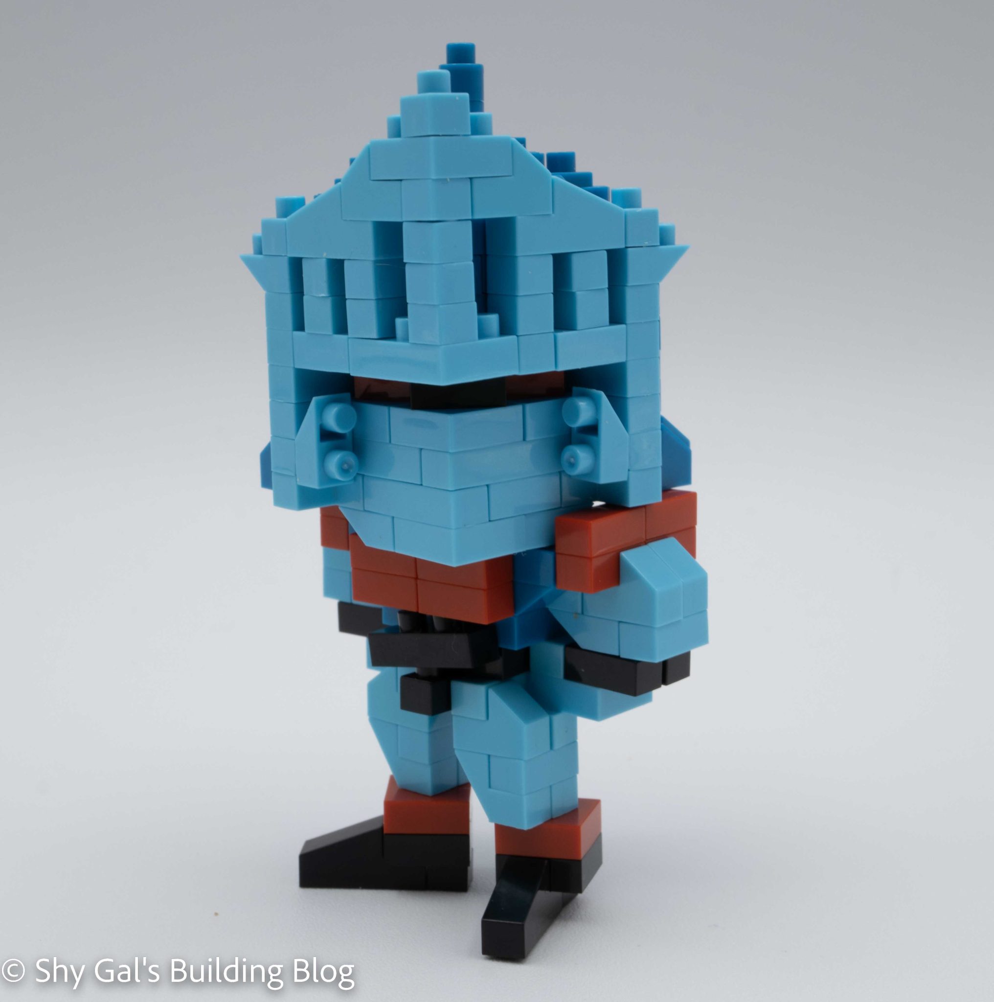 Review of nanoblock Robin Mask - Shy Gal's Building Blog