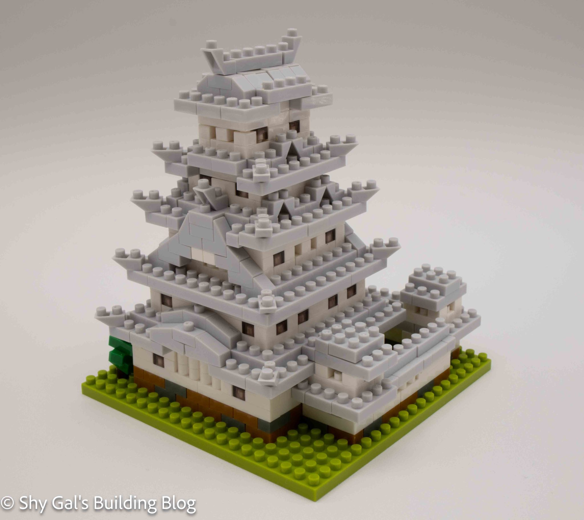 Review of nanoblock Himeji Castle - Shy Gal’s Building Blog
