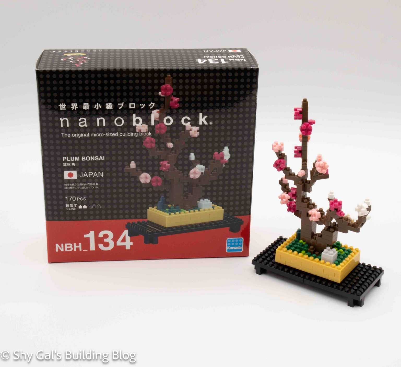 Review of nanoblock Plum Bonsai NBH_134 - Shy Gal's Building Blog