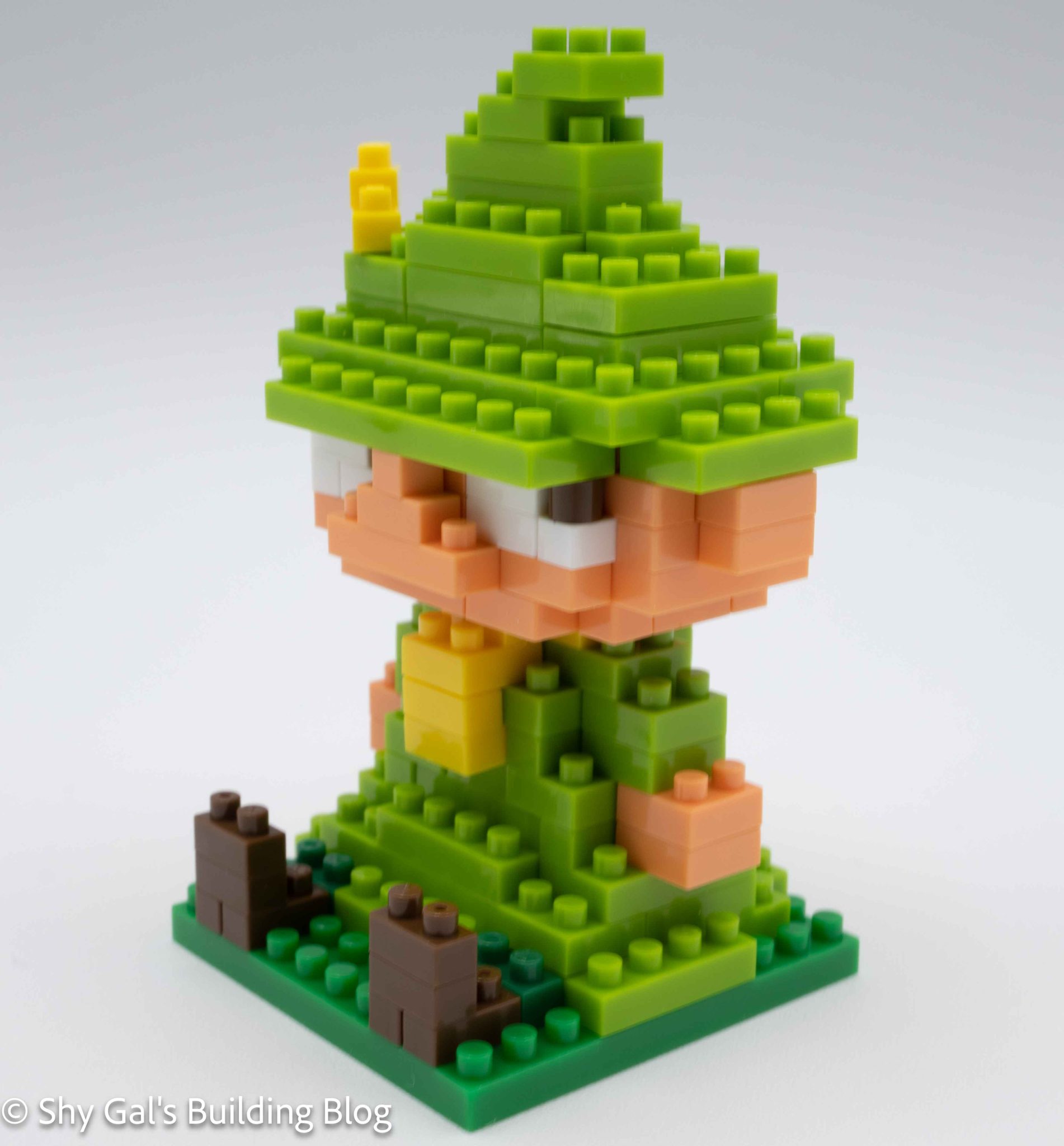 Review of nanoblock Snufkin - Shy Gal's Building Blog