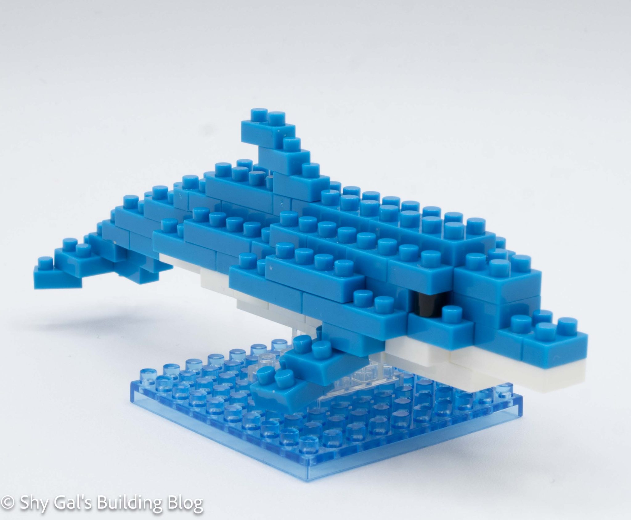 Review nanoblock Bottlenose Dolphin - Shy Gal’s Building Blog