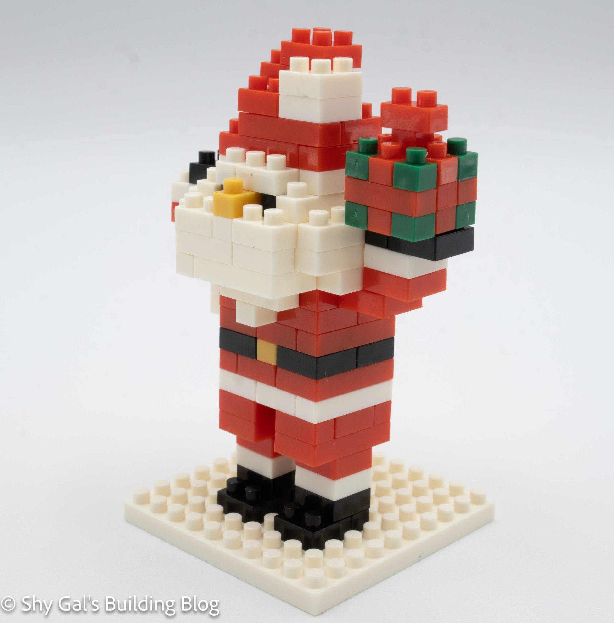 Review of nanoblock Santa Claus - Shy Gal’s Building Blog