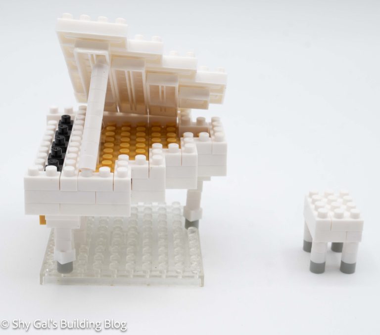 Review nanoblock Grand Piano White - Shy Gal's Building Blog