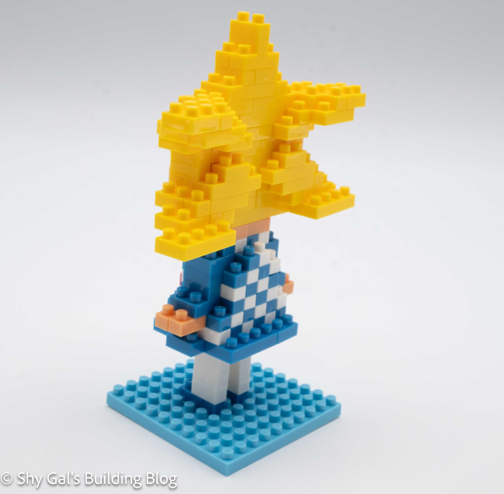 Review of nanoblock Sorakara-chan - Shy Gal's Building Blog